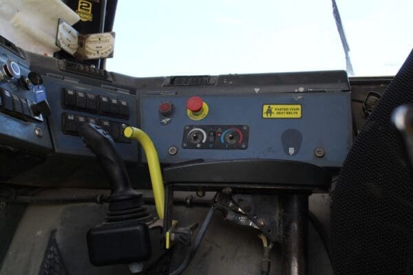 Sandvik LH-517 Loader - MES Equipment
